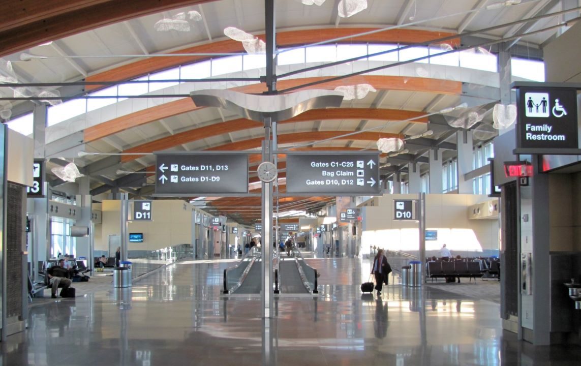 Raleigh-Durham International Airport (RDU) - Terminal 2 - Apple Designs ...